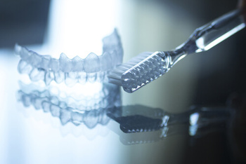 Invisalign Elastics | Balmoral Dental Centre