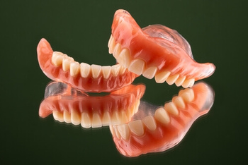 How to Clean Dentures: Best Practices for Daily Care